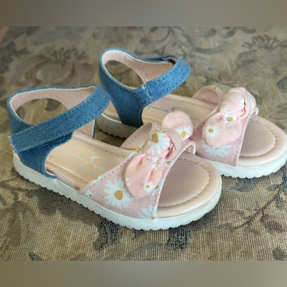 Jessica Simpson | Shoes | Jessica Simpson Bow Daisy Denim Sandals ...